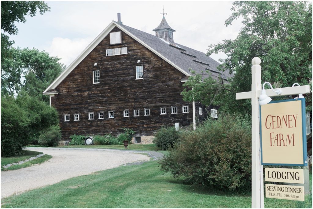 Rustic & Beautiful Berkshire Wedding at Gedney Farm | Newbury Photographs