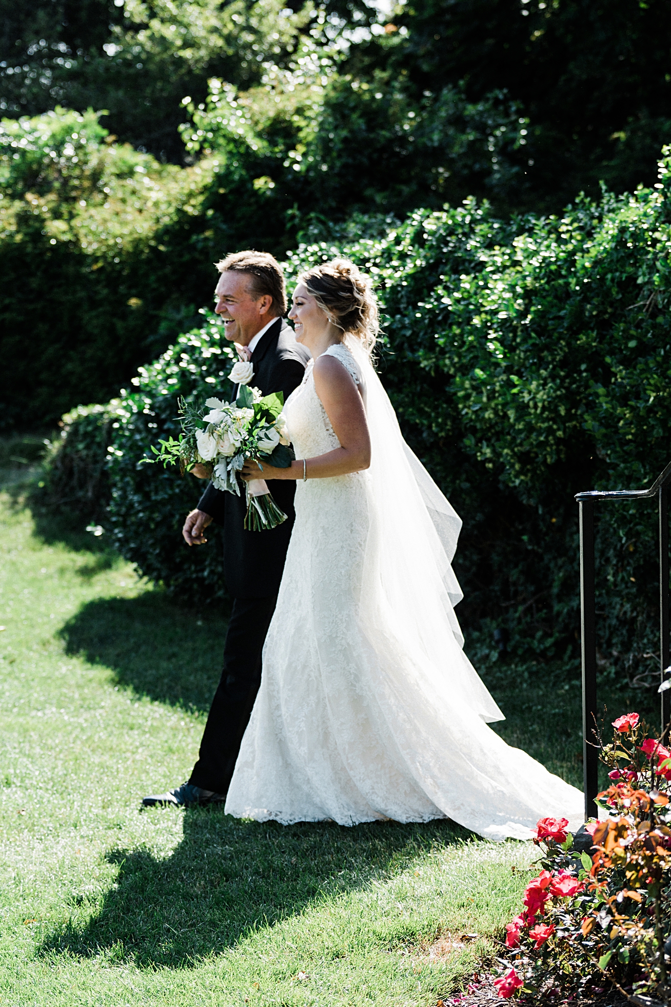Gorgeous Wedding at Misselwood at Endicott College | Newbury Photographs
